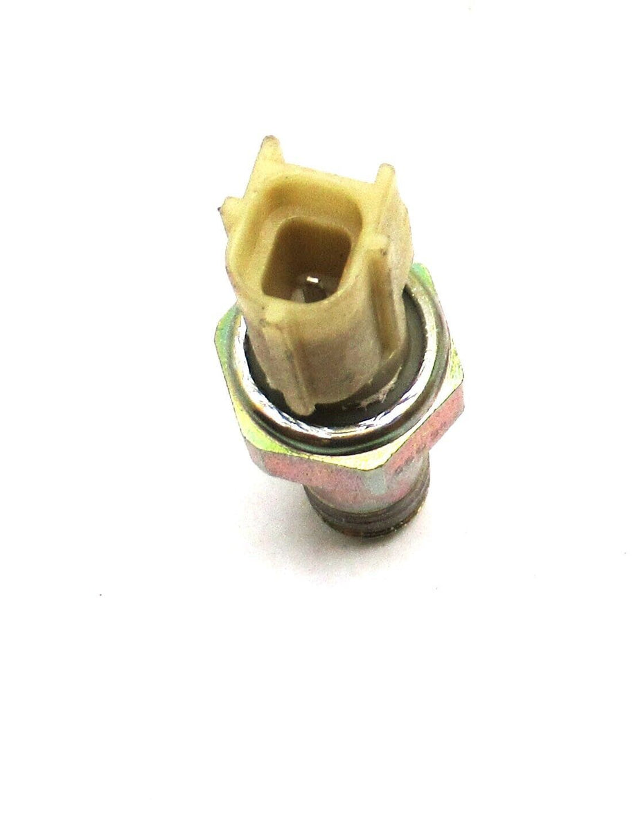 New NOS OEM Oil Pressure Sensor 4.2L 2000-2004 Ford E-150 E-250 2001-2 ...